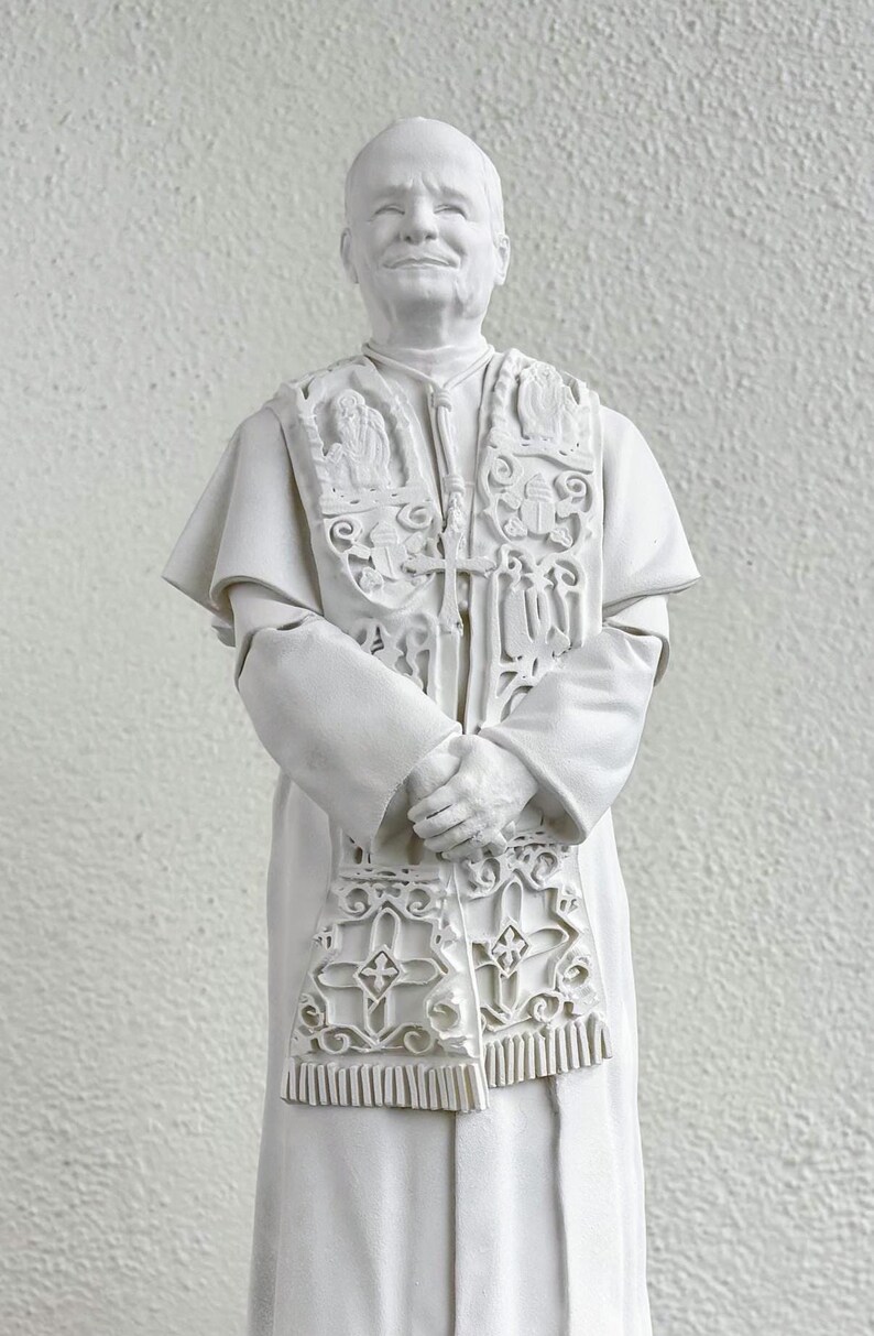 Pope Leo XIV Sculpture in White Resin | Decorative Religious Statue ...