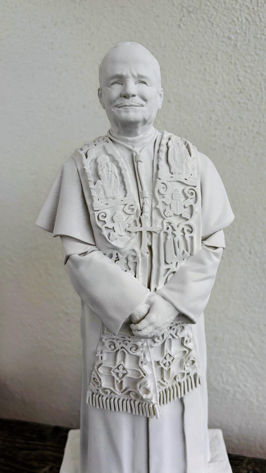 Pope Leo XIV Sculpture in White Resin | Decorative Religious Statue ...