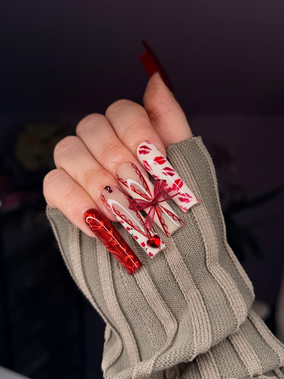 Red Bow Press on Nails | Romantic Kiss Nail Art | Handmade Long Coffin ...