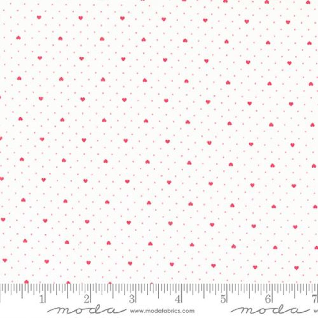 End of Bolt 12x44/45, LIGHTHEARTED Heart Dot in Cream White, Has Pink ...