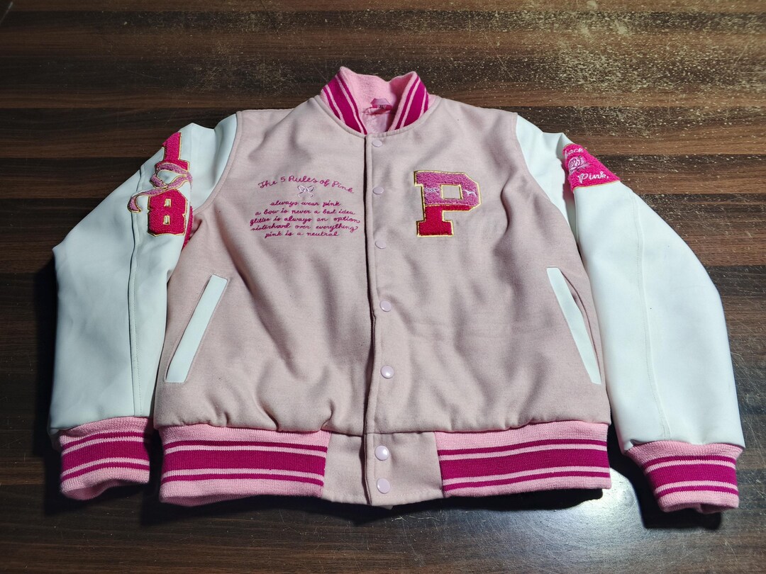 Varsity Jacket rose et blanche de style vintage - Veste Letterman ...