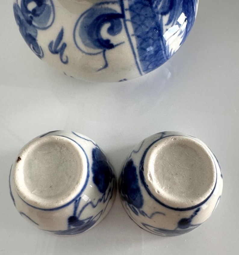 Vintage Double Gourd Dragon Sake Bottle & Cups Set, Hand Painted Blue ...