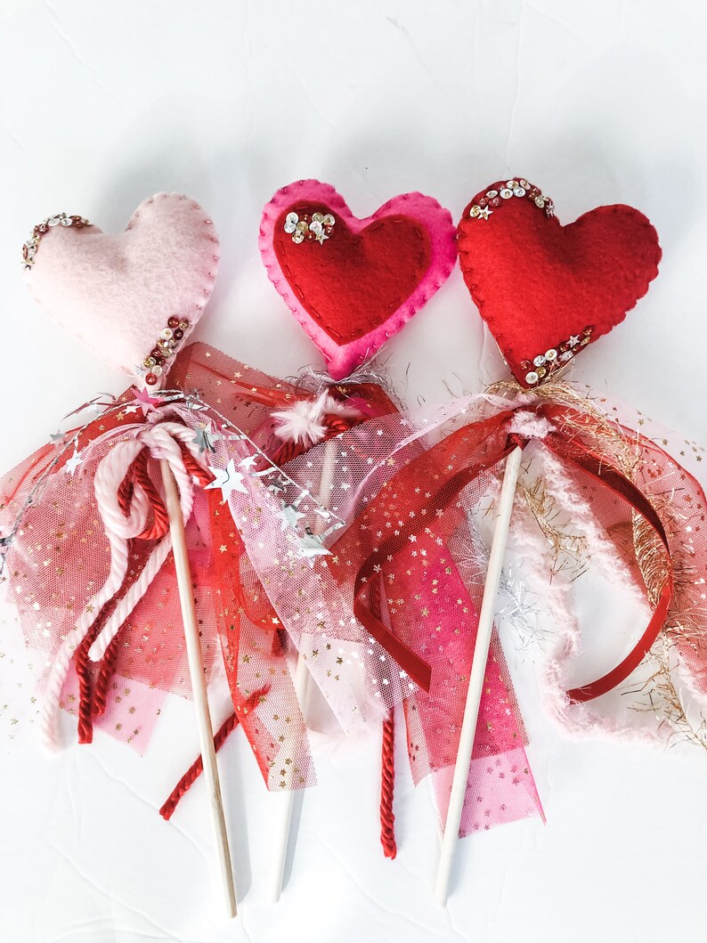 Valentine’s Day Wand//magicwand•heart Wand•woodenwand•animalwand•flower ...