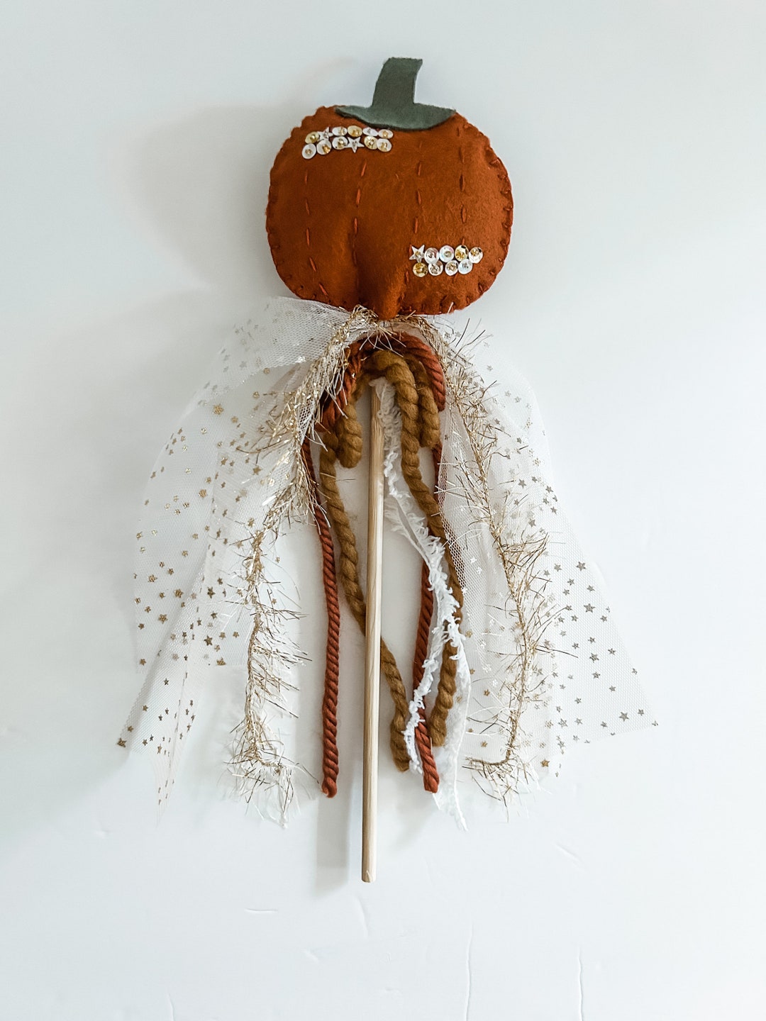 Pumpkin Wand//magicwand•halloween Wand•woodenwand•animalwand•flower ...