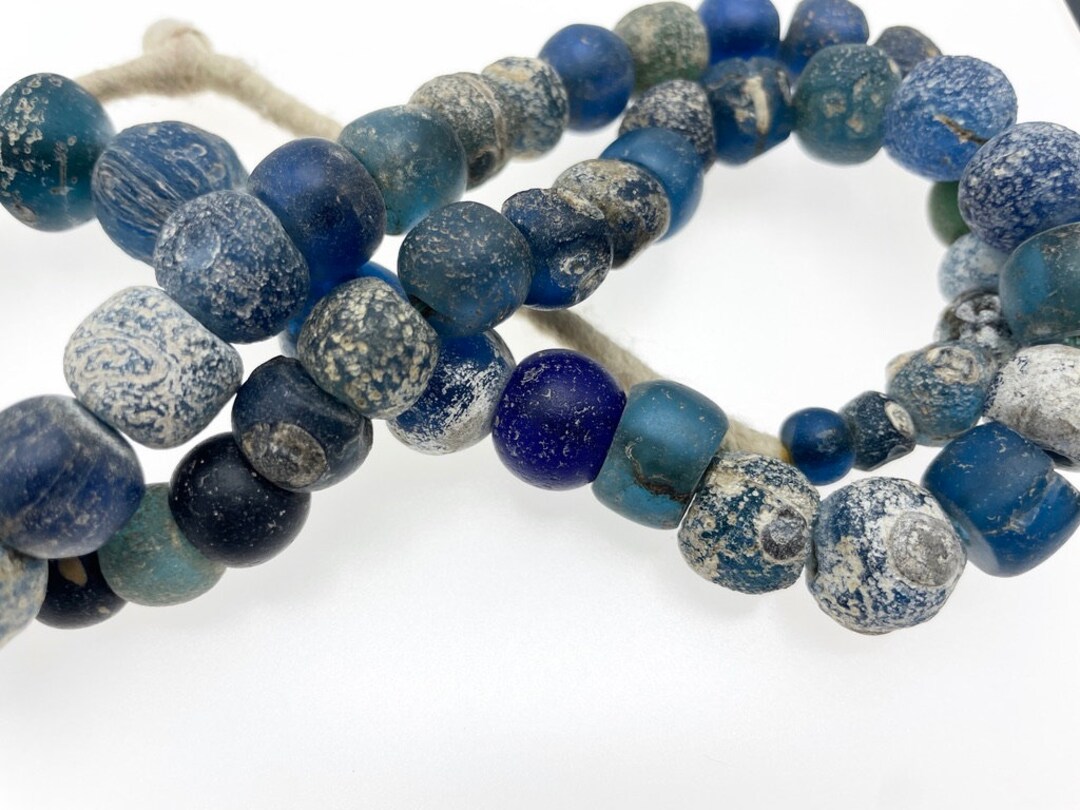 Ancient Early Islamic Glass Beads, Some With Eyes Rita Okrent ...