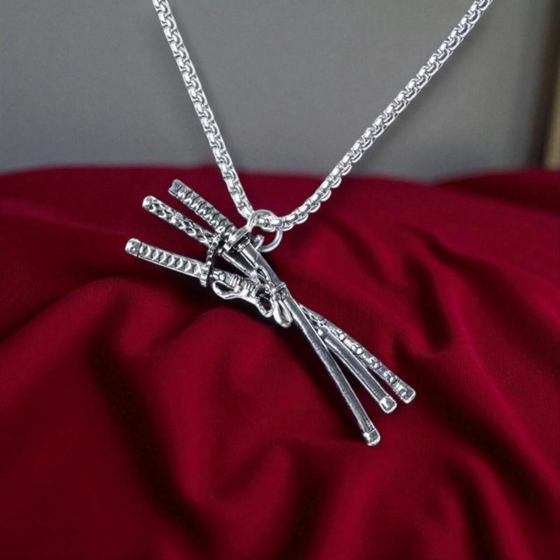 Roronoa Zoro Three Swords Necklace - Anime Cosplay Pendant - Etsy