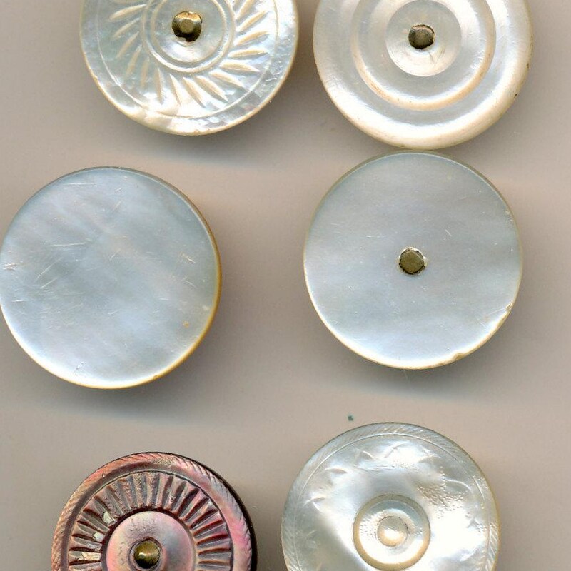 Colonial Buttons - Etsy