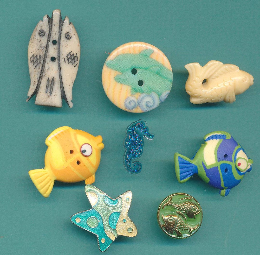 Vintage Fish Buttons - Under the Sea Lot of 8 Various Materials - Etsy
