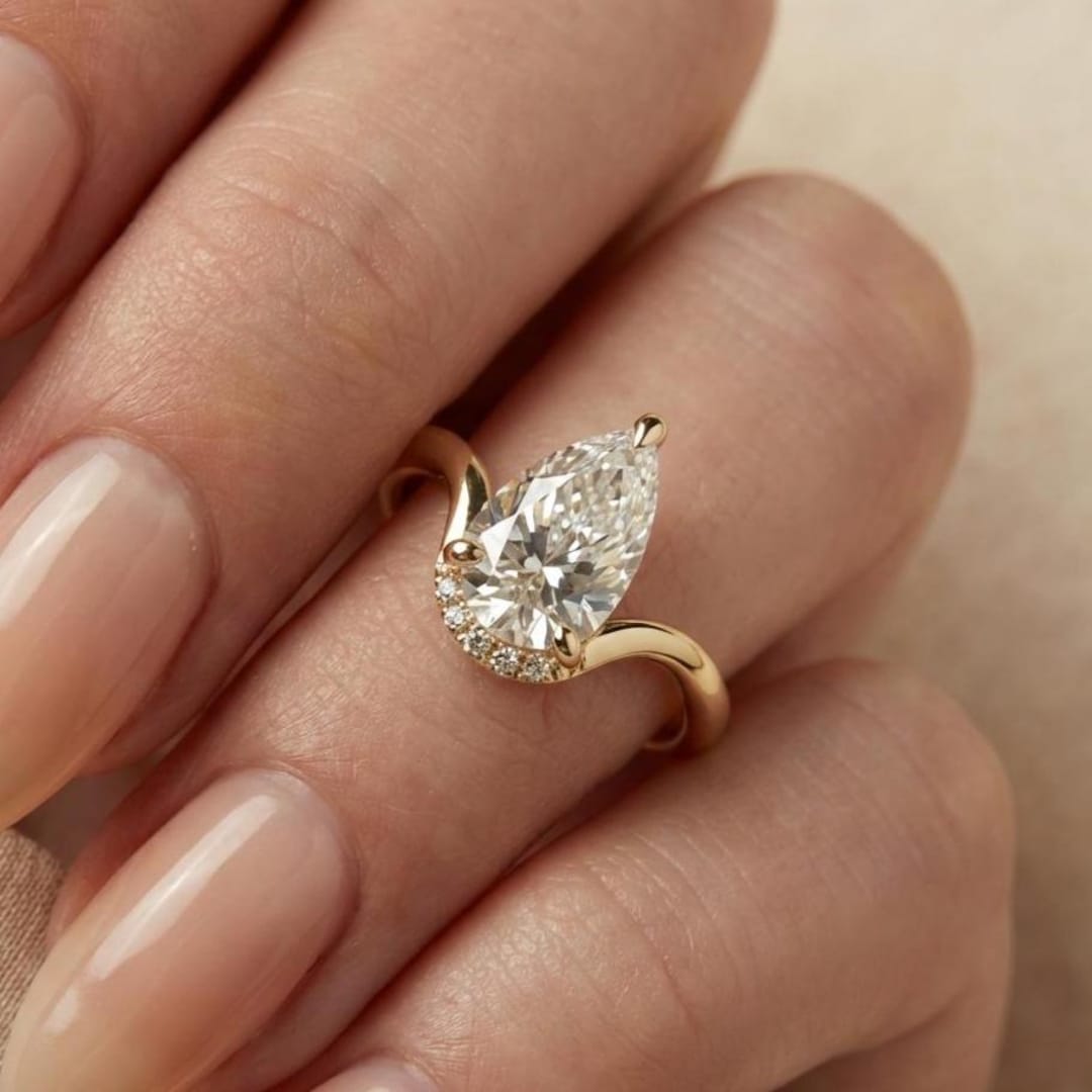 3 CT Pear Diamond Curve Ring, Pear Diamond Contour Ring, Pear Curve ...