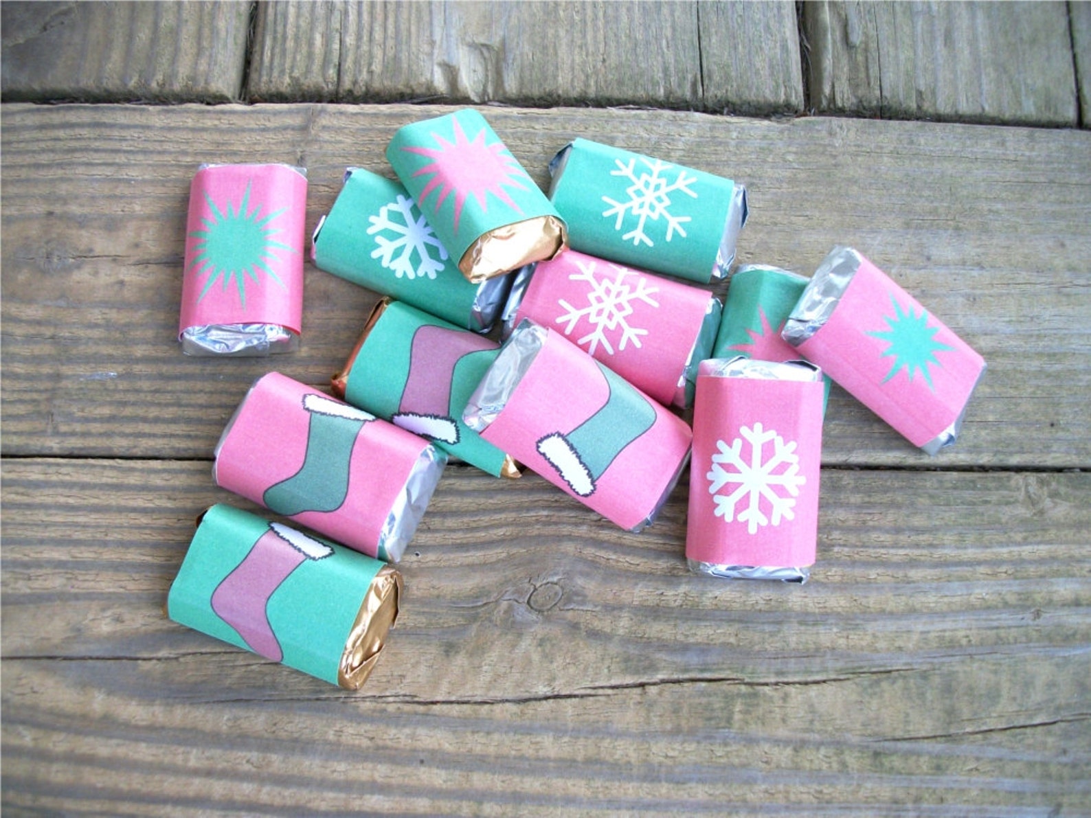 Christmas Printable Christmas Mini Candy Bar Wrappers Red and Green ...