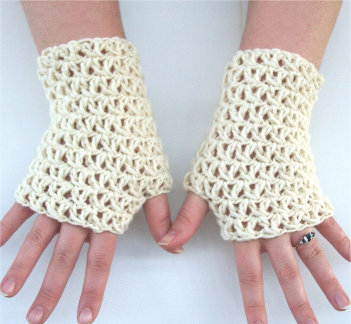 PDF Crochet Pattern Lace Fingerless Gloves Pattern Split DC - Etsy