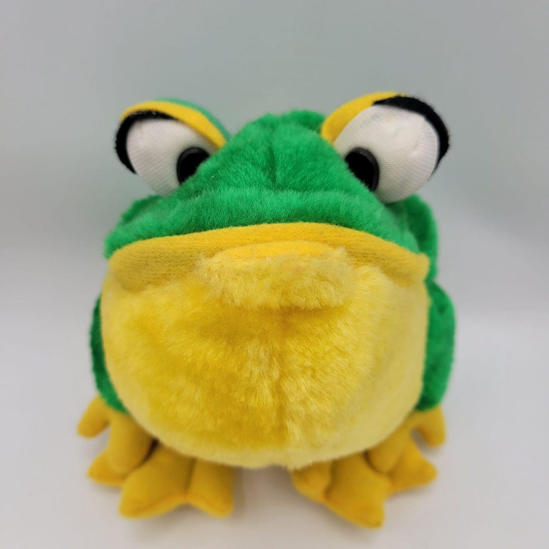 Vintage Cross Eyed Frog Plush Small 5.5 Green Yellow Carnival Style ...