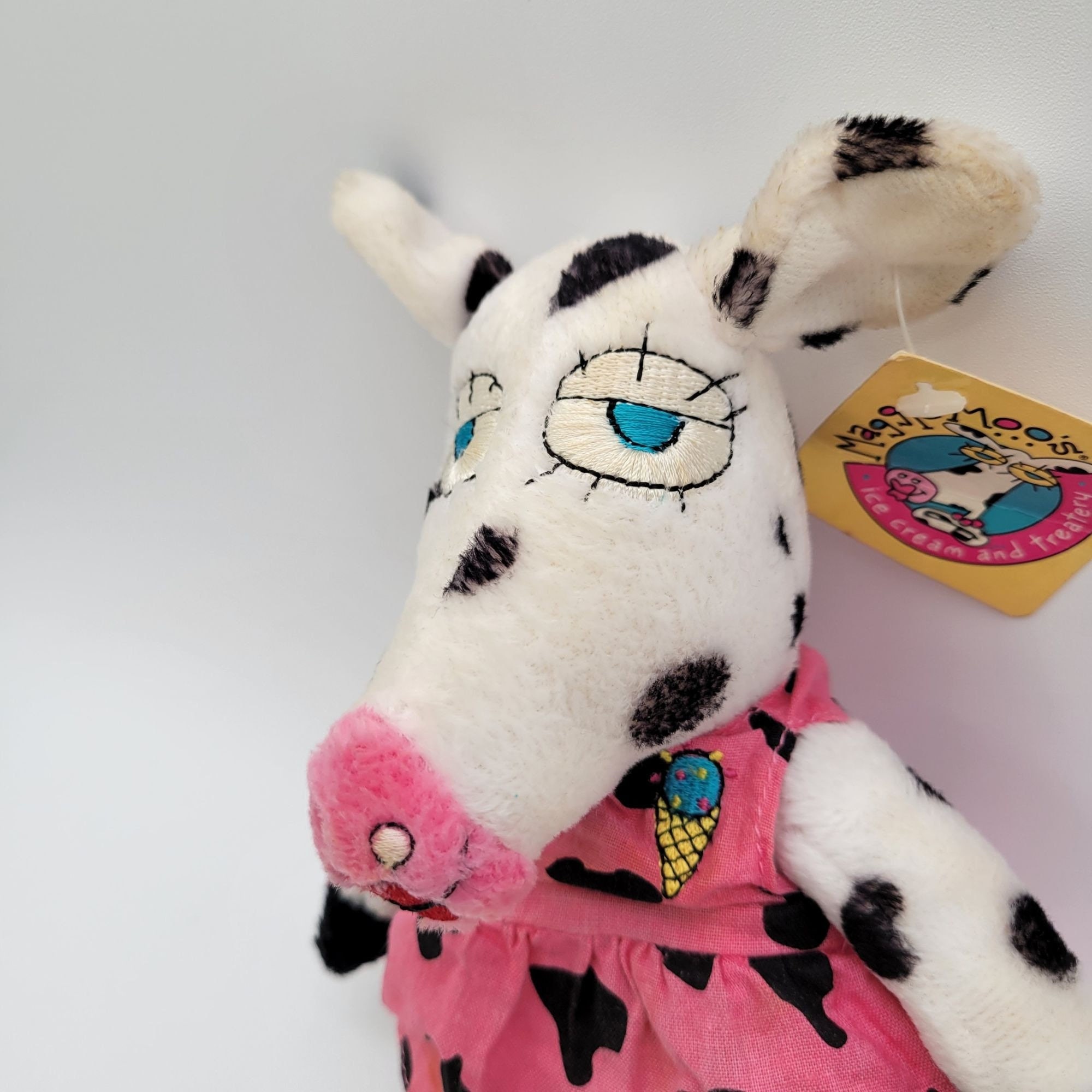 Maggie Moo's Ice Cream & Treatery Indianapolis Mascot Plush Stuffed Cow ...
