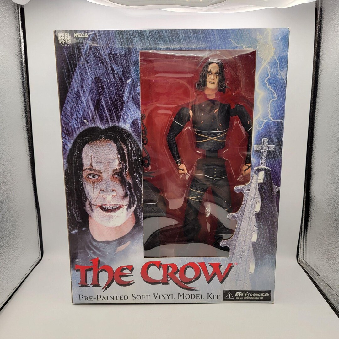 NECA the Crow Pre-painted Soft Vinyl Model Kit Eric Draven / Brandon ...