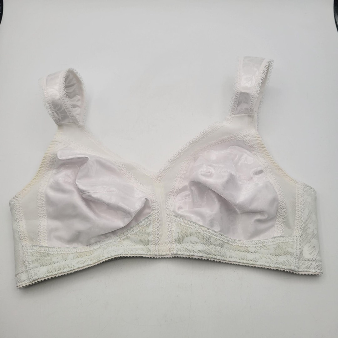 Vintage Playtex 18 Hour Bra 36C White Comfort Lace Wire Free 4088 ...