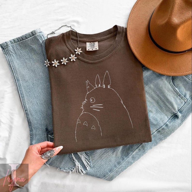 My Neighbor Totoro Shirt, Studio Ghibli Minimalist Line Art Tee ...