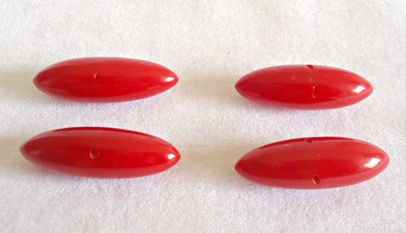4 Vintage Red Bakelite Barrel Buttons Large Button | Etsy