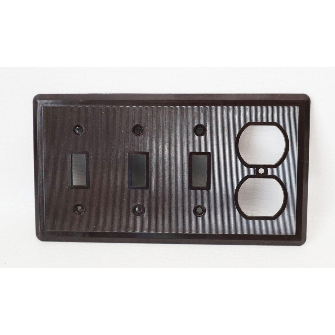 Vintage Bakelite 3 Toggle Switch and Socket Plate Outlet - Etsy