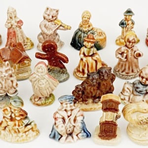 24 Wade Tea Figurines Wade England Nursery Rhyme Tea Figurine - Etsy
