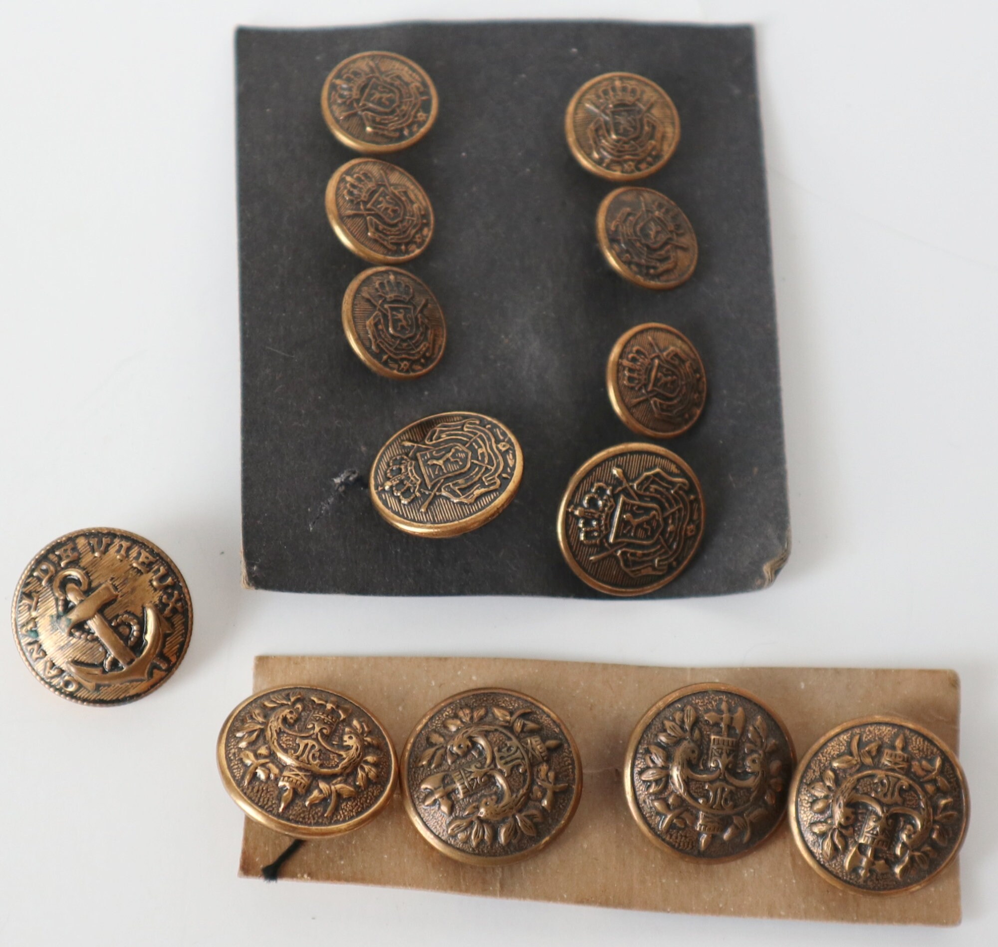 30 Vintage Military Buttons Metal Shank Airplane Anchor Royal | Etsy