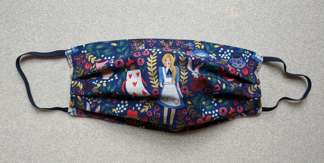 Alice in Wonderland Print 100% Cotton Pleated Mask, Removable Nose Wire ...