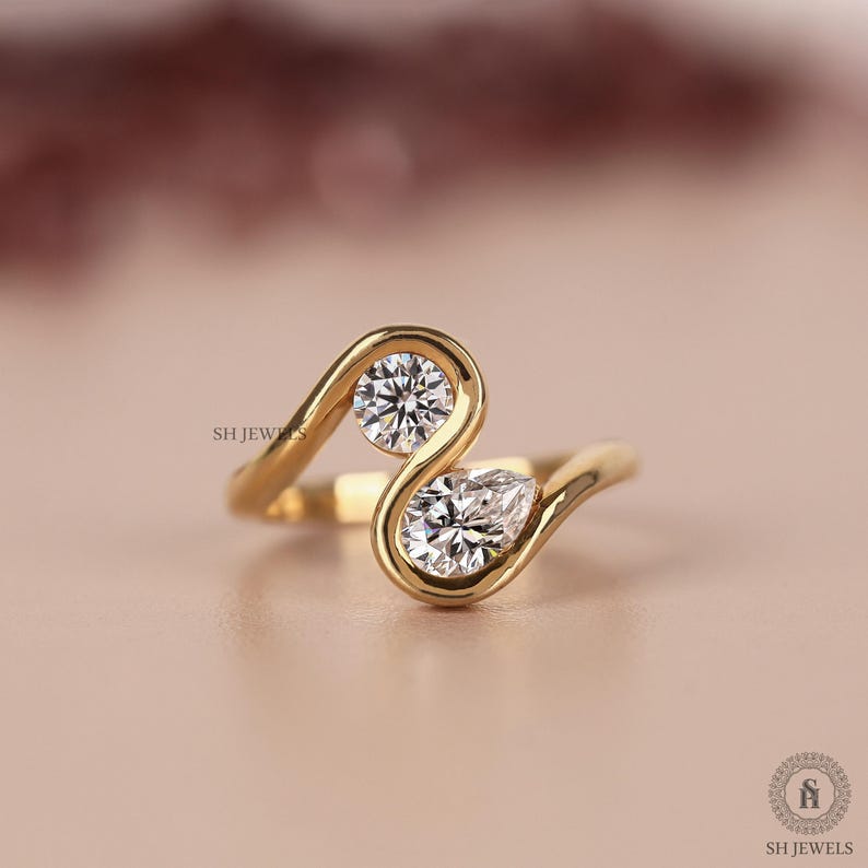 14K Gold Toi Et Moi Ring, Pear & Round Lab Grown Diamond Engagement ...