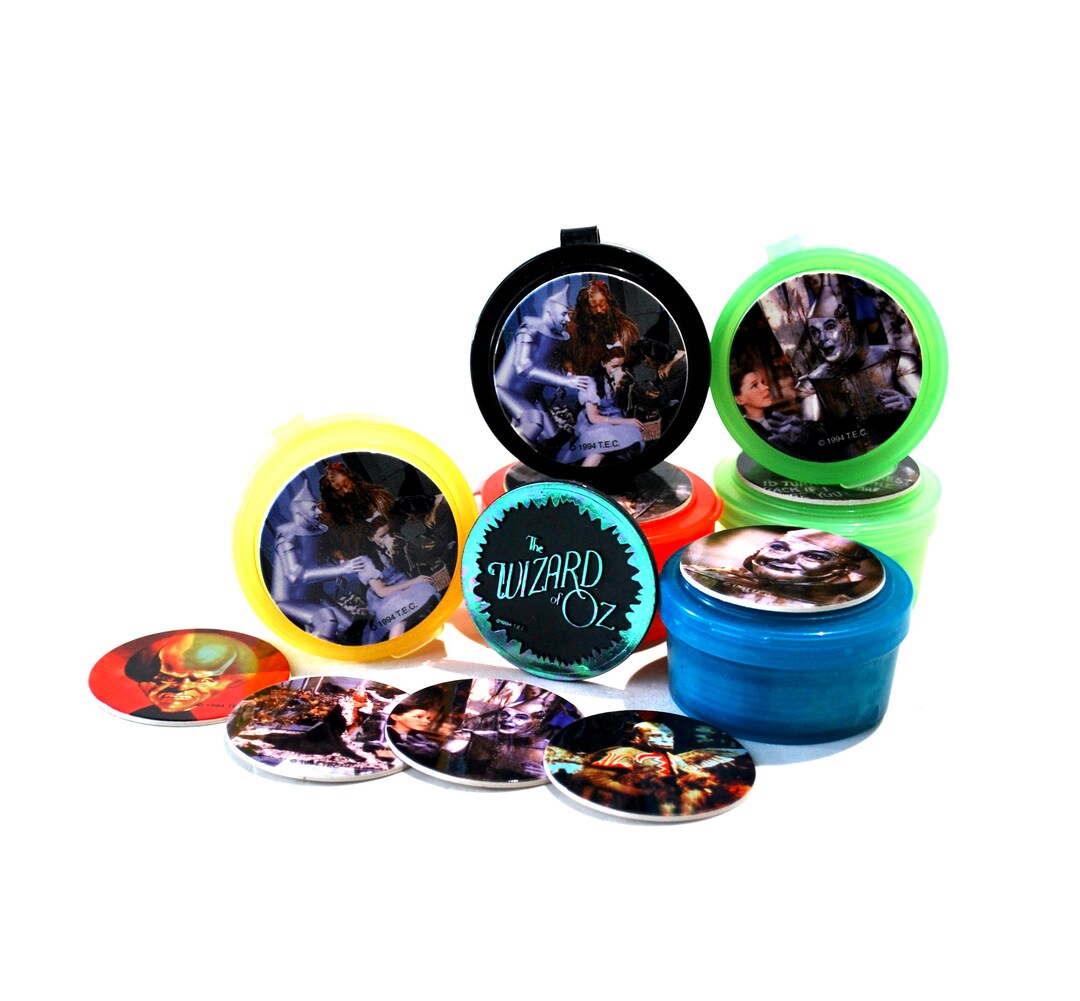 Wizard of Oz Pogs and Slammer With Pog Tube Look for Dorothy, the ...