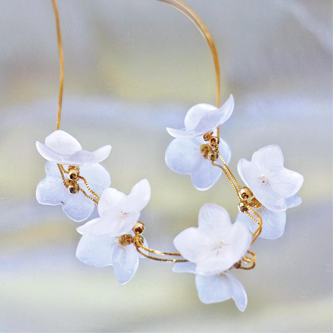 Handmade Hydrangea Necklace: Made of Real Hydrangea, Nature Inspired ...