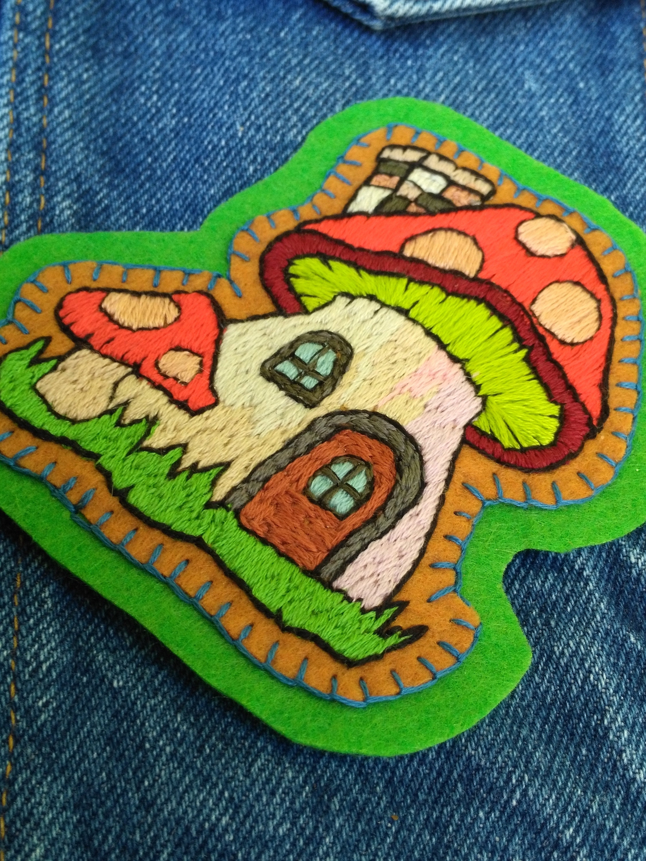 Fiber Arts Fungi Psilocybin Psychedelic Toadstool Embroidered Patch Hippie Mushroom House Fungus ...