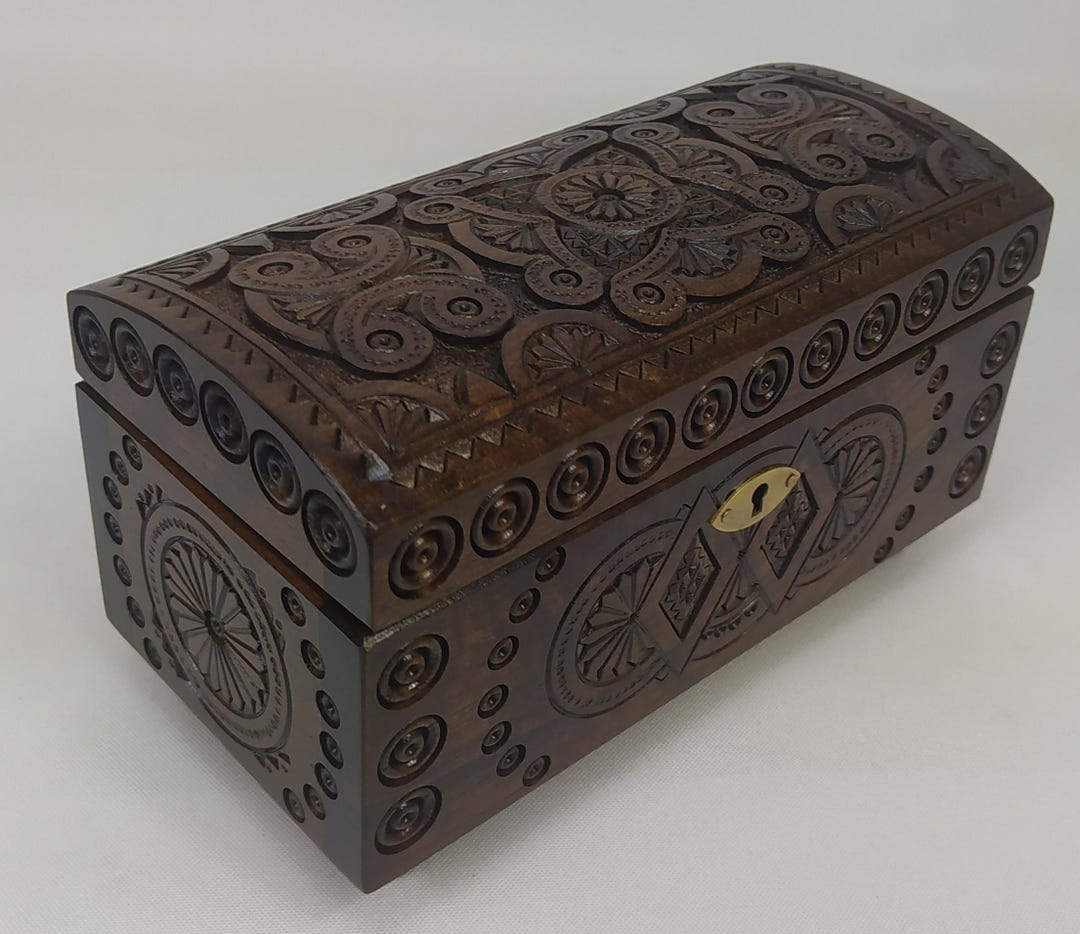 Hand Carved Walnut Jewelry Box: Lockable Velvet Keepsake Chest - Etsy