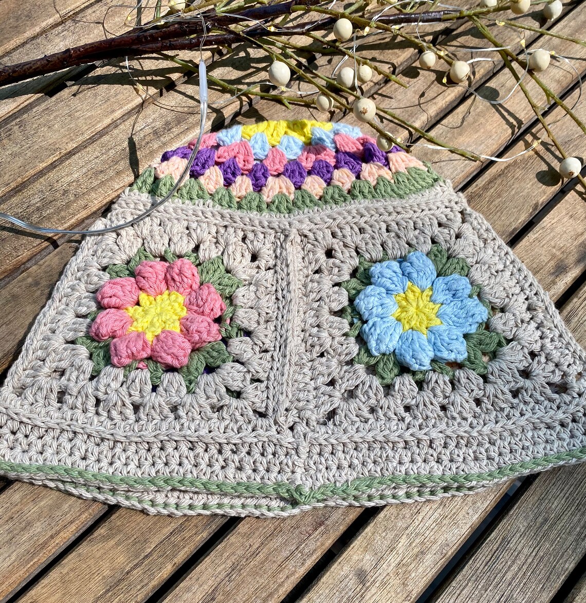 90s Crochet Bucket Hat Pattern, Summer Hats, Granny Square 3D Daisy ...