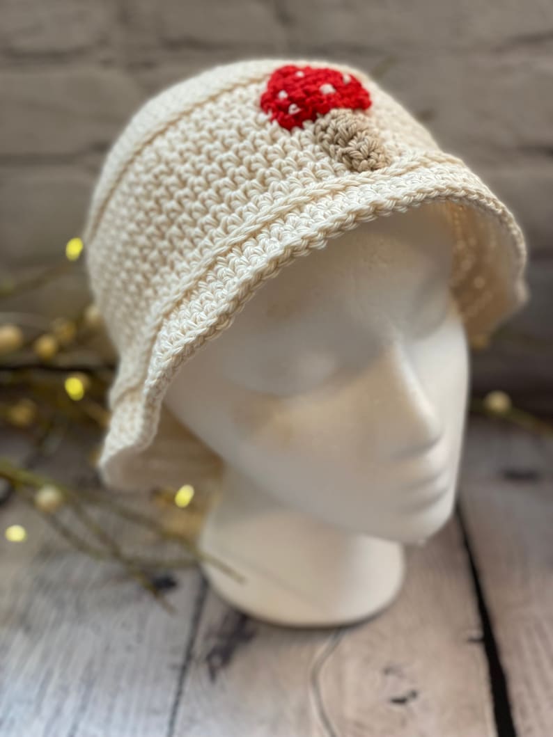 70s 90s Crochet Bucket Hat Pattern, Summer Hats, Mushroom Crochet ...