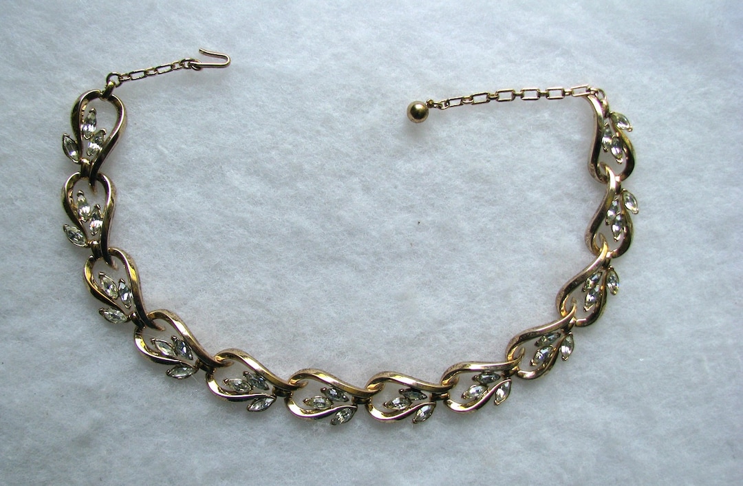 Trifari Navette Rhinestone Trio Necklace Vintage - Etsy