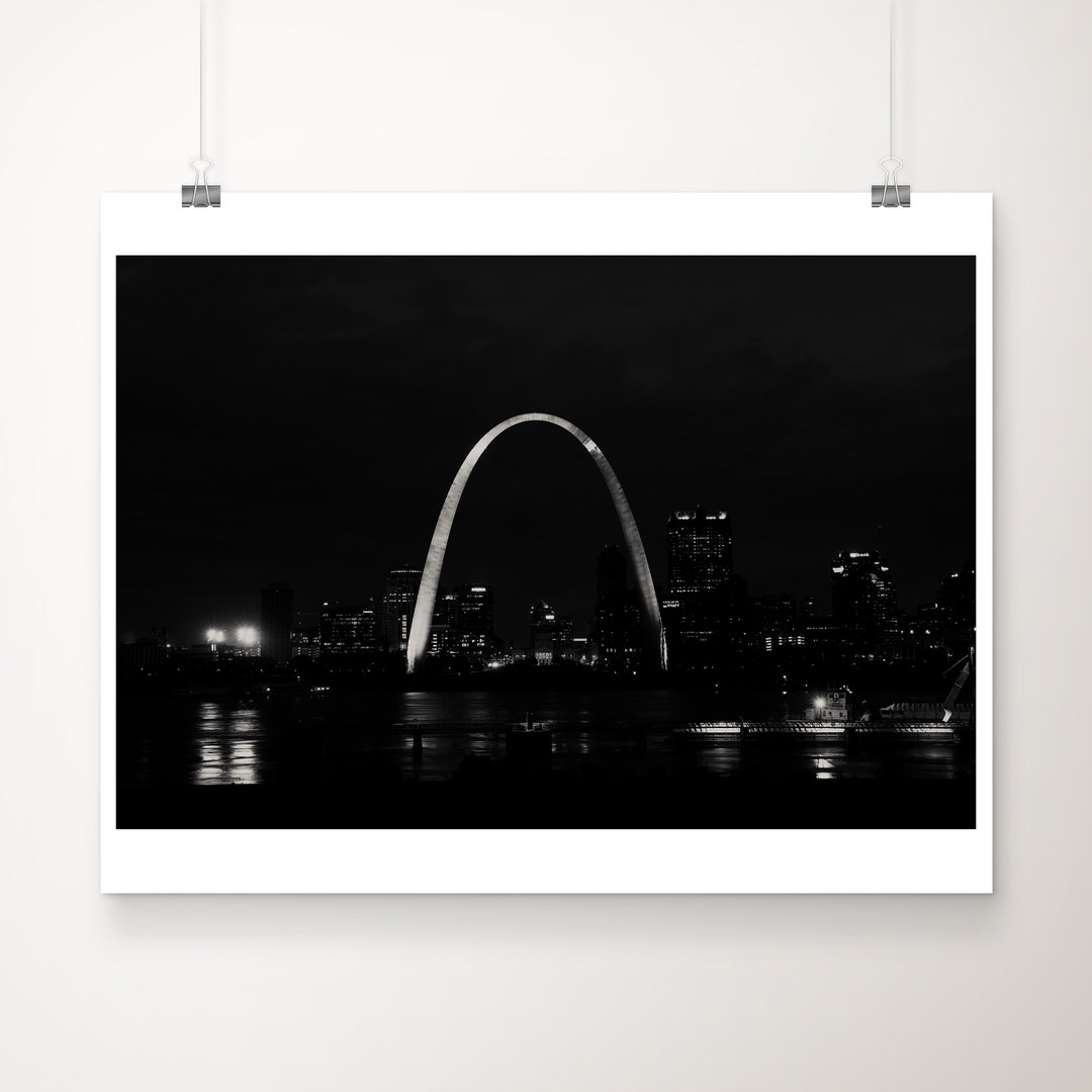St Louis Gateway Arch Print: Black and White Mississippi River Photo - Etsy