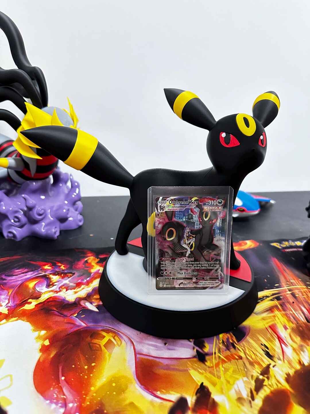 Umbreon Sculpture: Collectible Display Statue (25cm) - Etsy