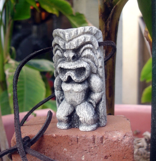 Brady Bunch Evil Tiki Necklace Greg Brady Hawaii - Etsy