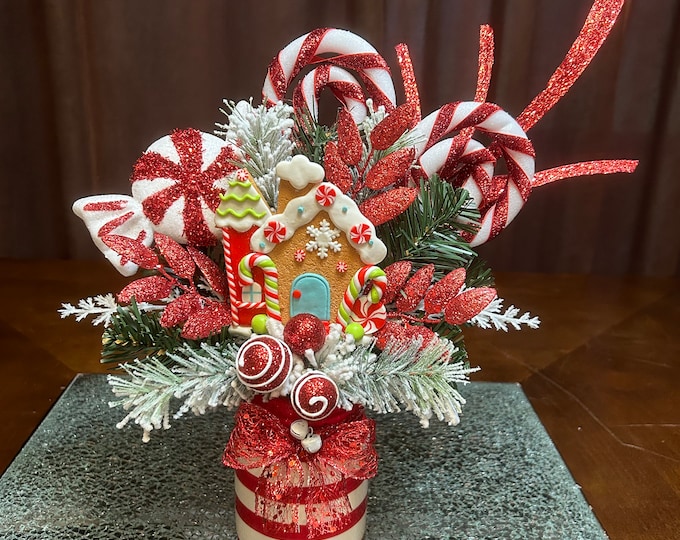 Christmas Centerpiece, Candy Cane Centerpiece, Gingerbread House ...