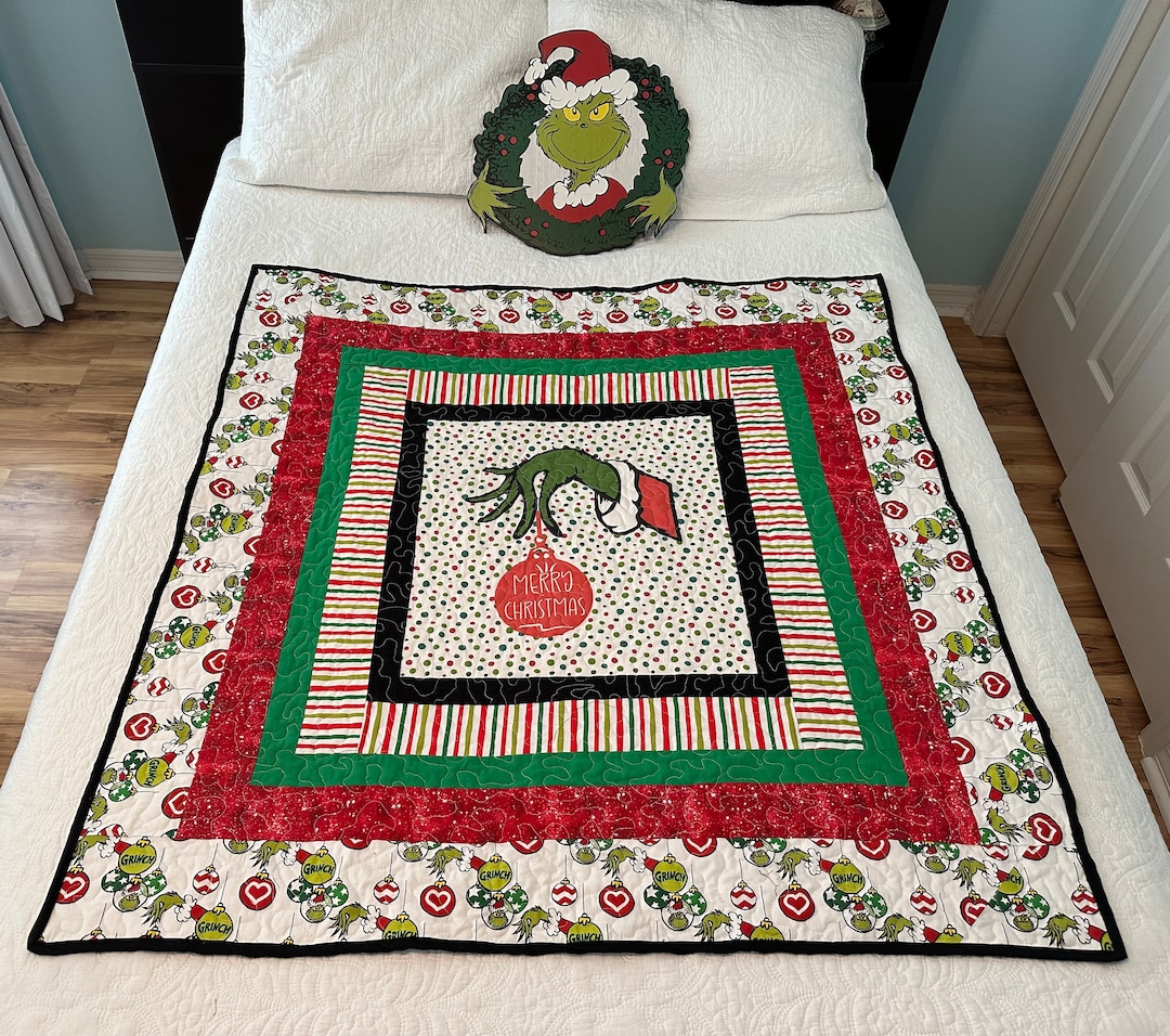 Merry Christmas Grinch Quilt 42-1/2x44-1/2 - Etsy