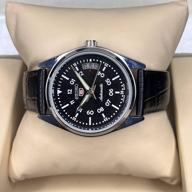 Seiko 5 Automatic Vintage Watch: 36mm Black Dial, Refurbished Men's ...
