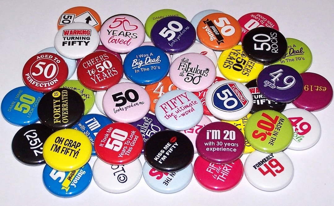50th Birthday Pins (10 Pack) Turning 50 Party Favors Pinback Buttons, 1 ...