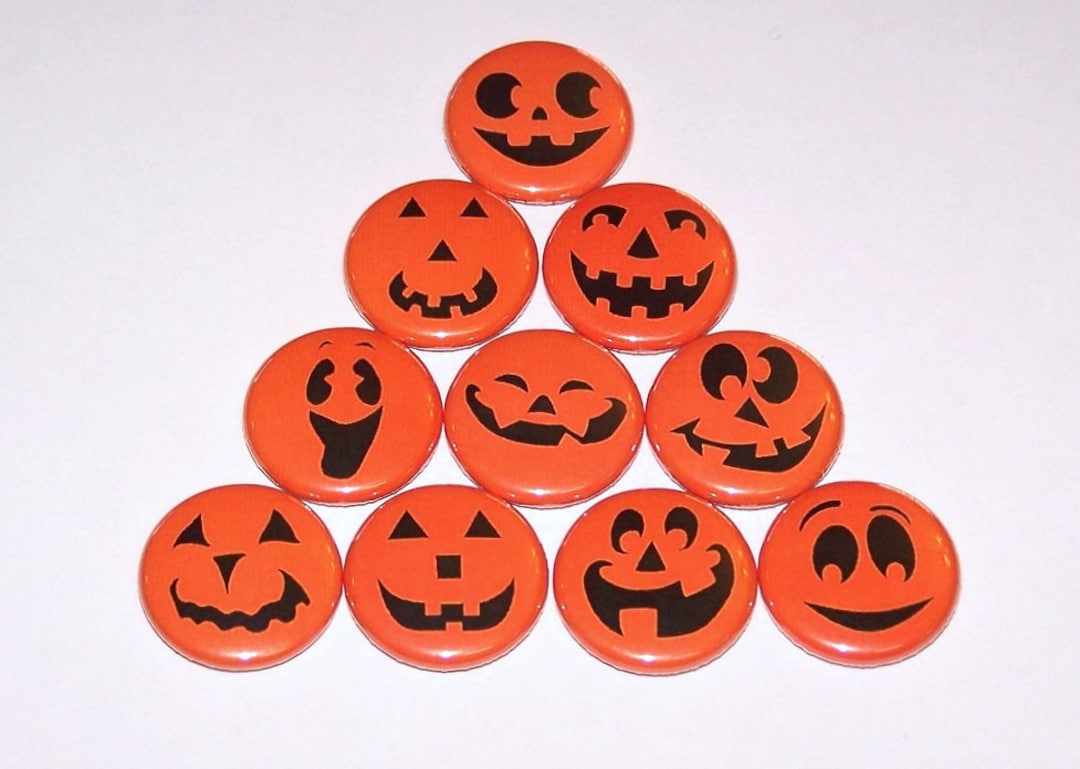 Halloween Pumpkin Faces Pins (10 Pack), Jack-o-lantern Pinback Buttons ...