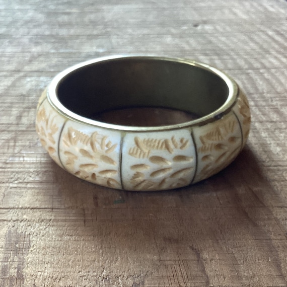 Carved Bone Brass Bangle Bracelet - Lavender and Crea… - Gem