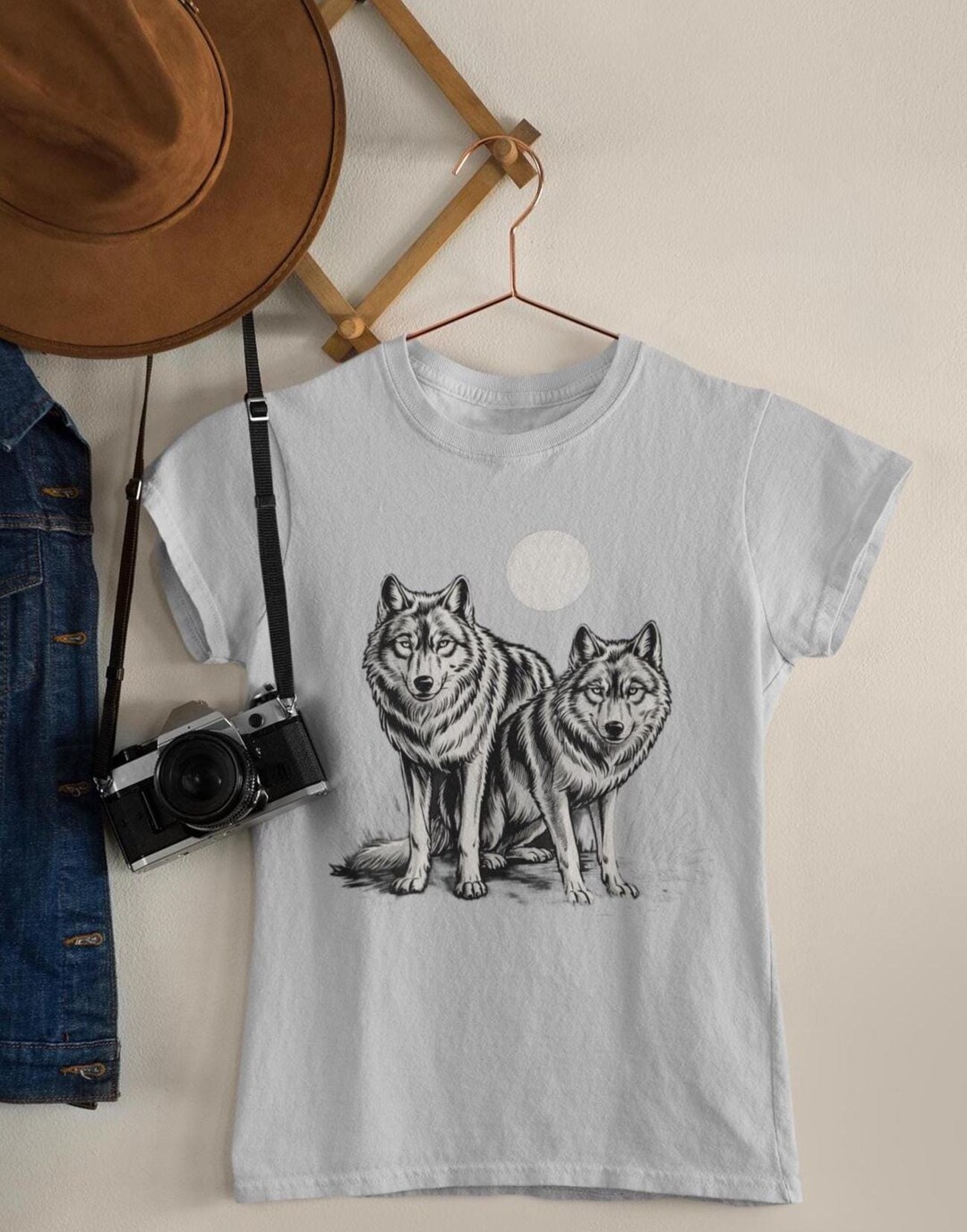 Vintage Wolf T-shirt, Gothic Wolf Graphic Tee, Nature Animal Shirt ...