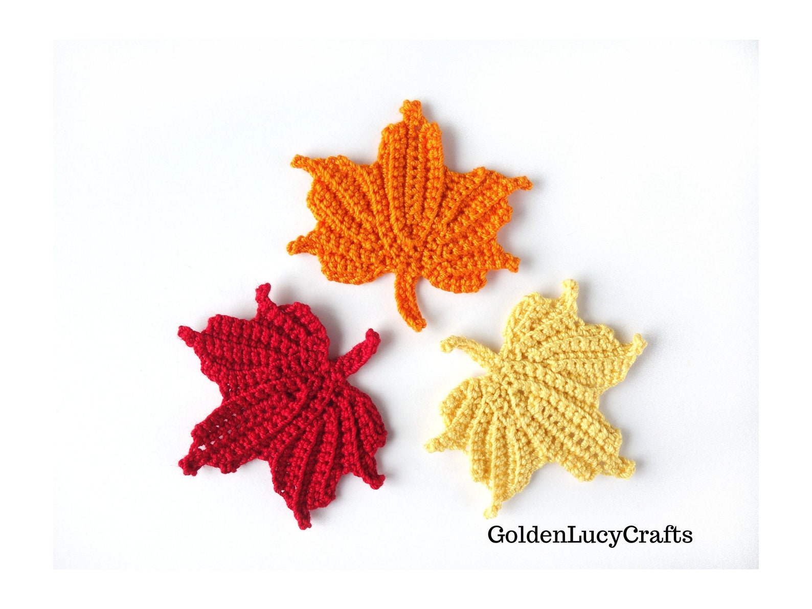 CROCHET PATTERN Small Maple Leaf Applique Motif Embellishment - Etsy