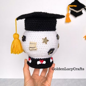 CROCHET PATTERN Graduation Snow Globe Amigurumi Toy Gift Idea - Etsy