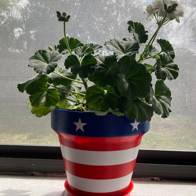 Patriotic Garden Planter - Etsy