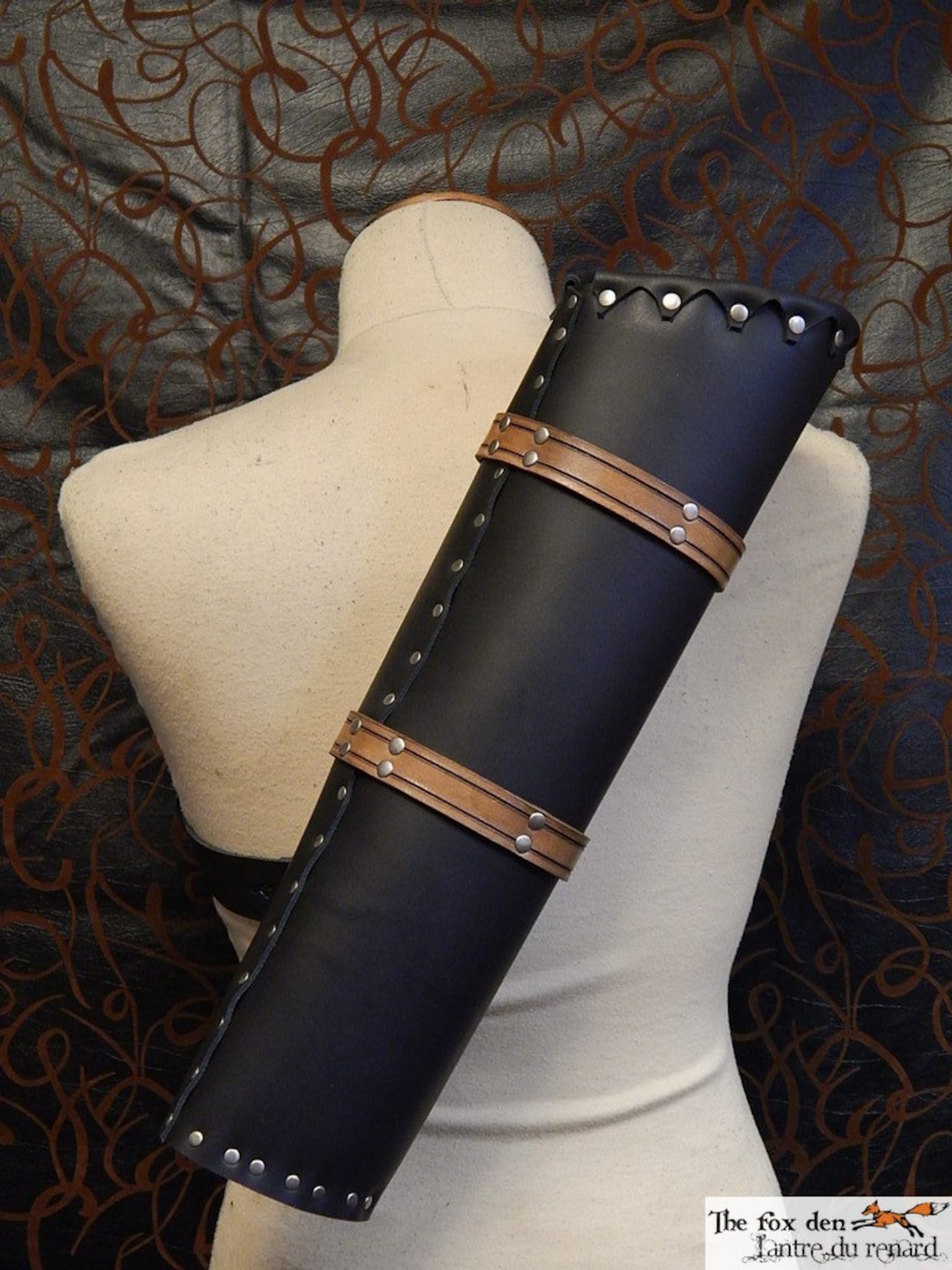 High quality medieval leather quiver. A must have for every | Etsy