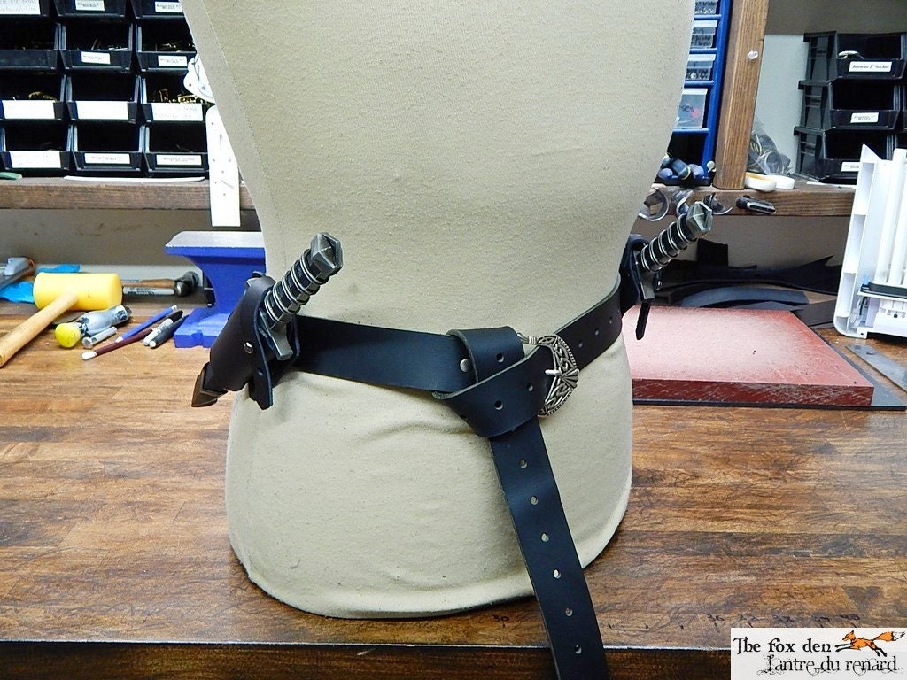 Latex Dagger Leather Sheath With a 45 Degree Angle, LARP, Cosplay. - Etsy