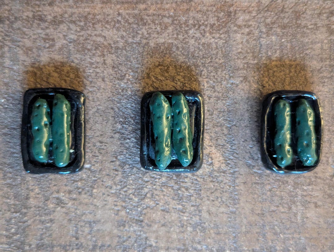 Cucumber Tray Miniature - Etsy