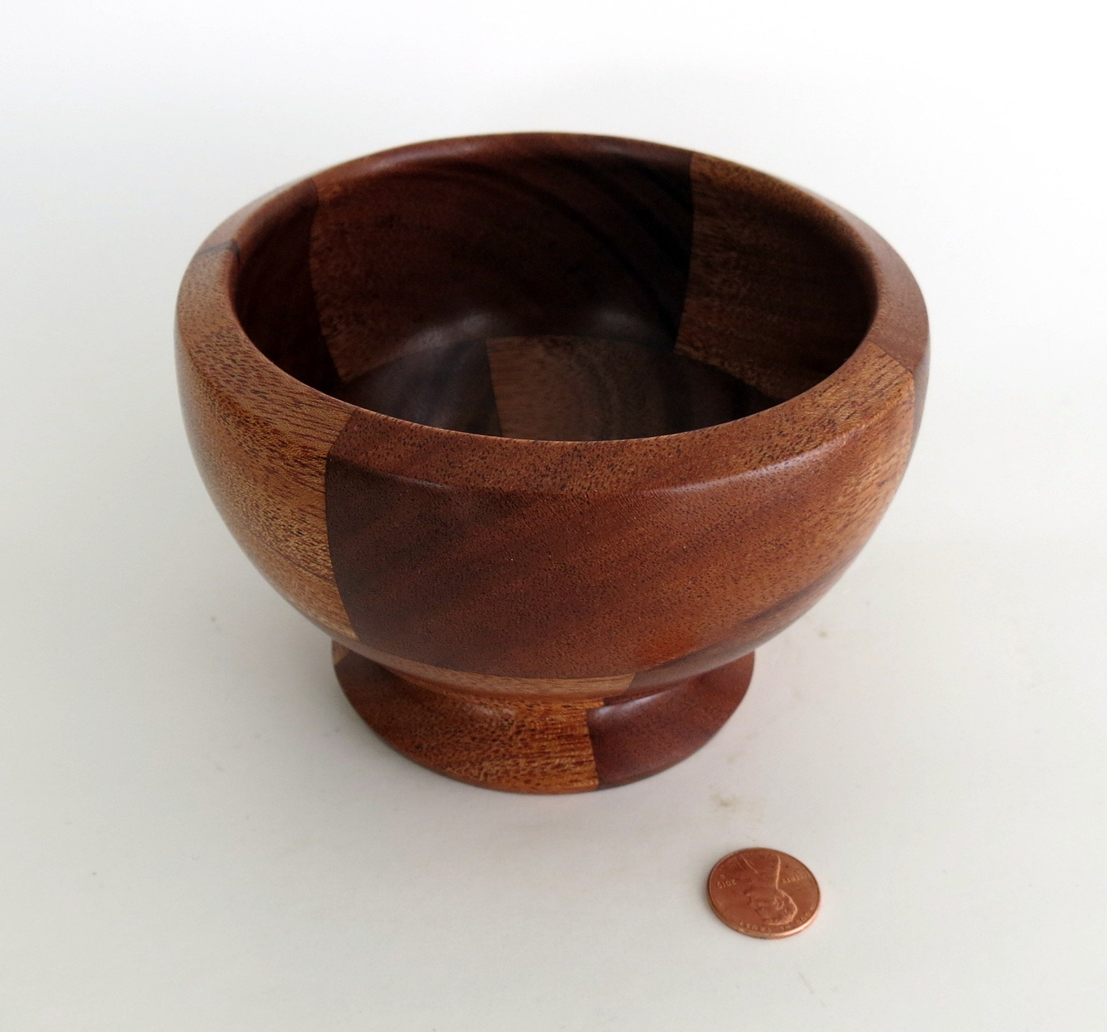 Baskets & Bowls Home Décor Home & Living Mahogany Closed Segmented ...